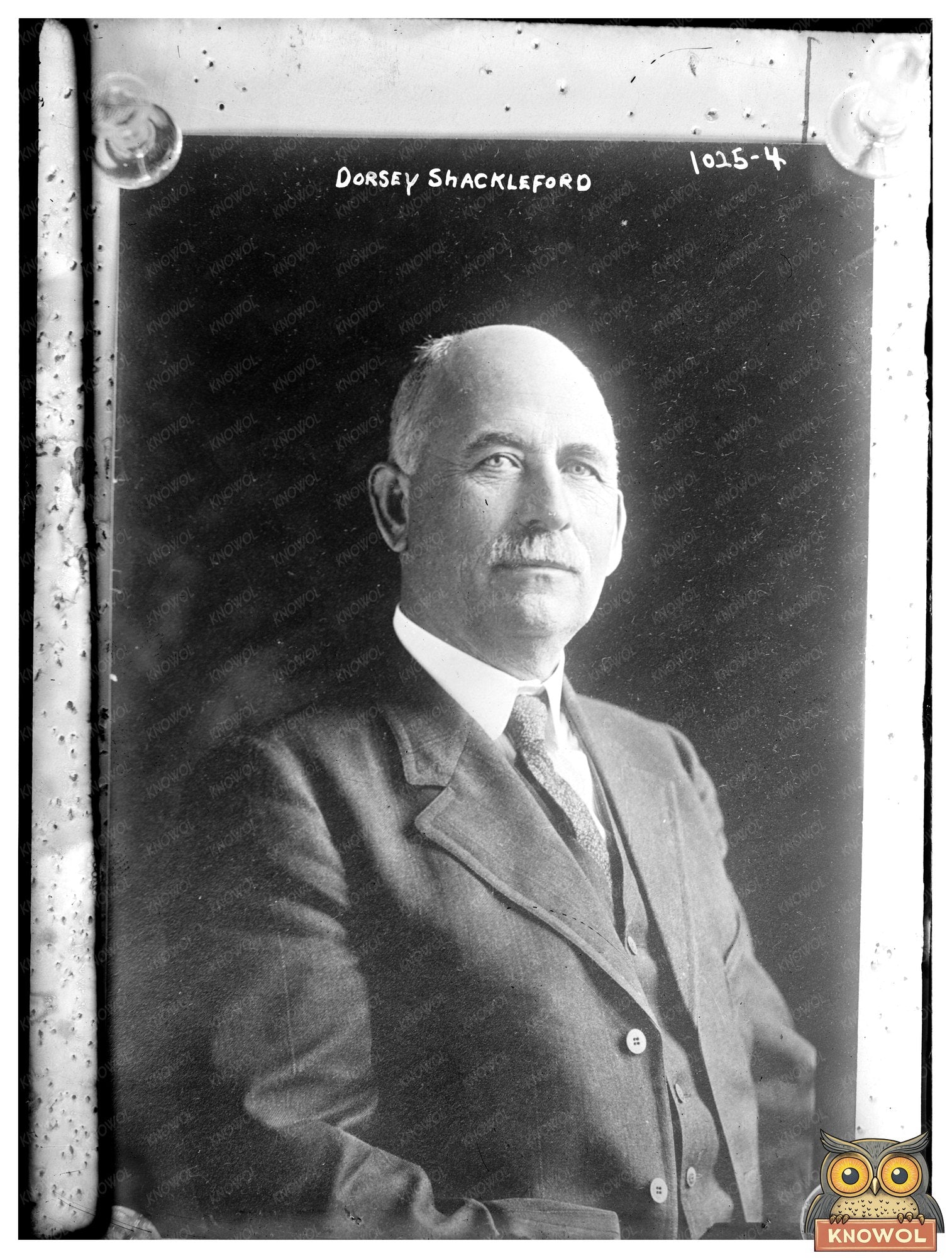 Prominent African American Civil Rights Leader Portrait – KNOWOL