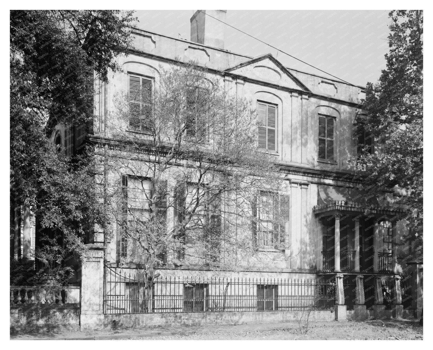 Historic Residence in Savannah, GA (1816-1819) Photo – KNOWOL