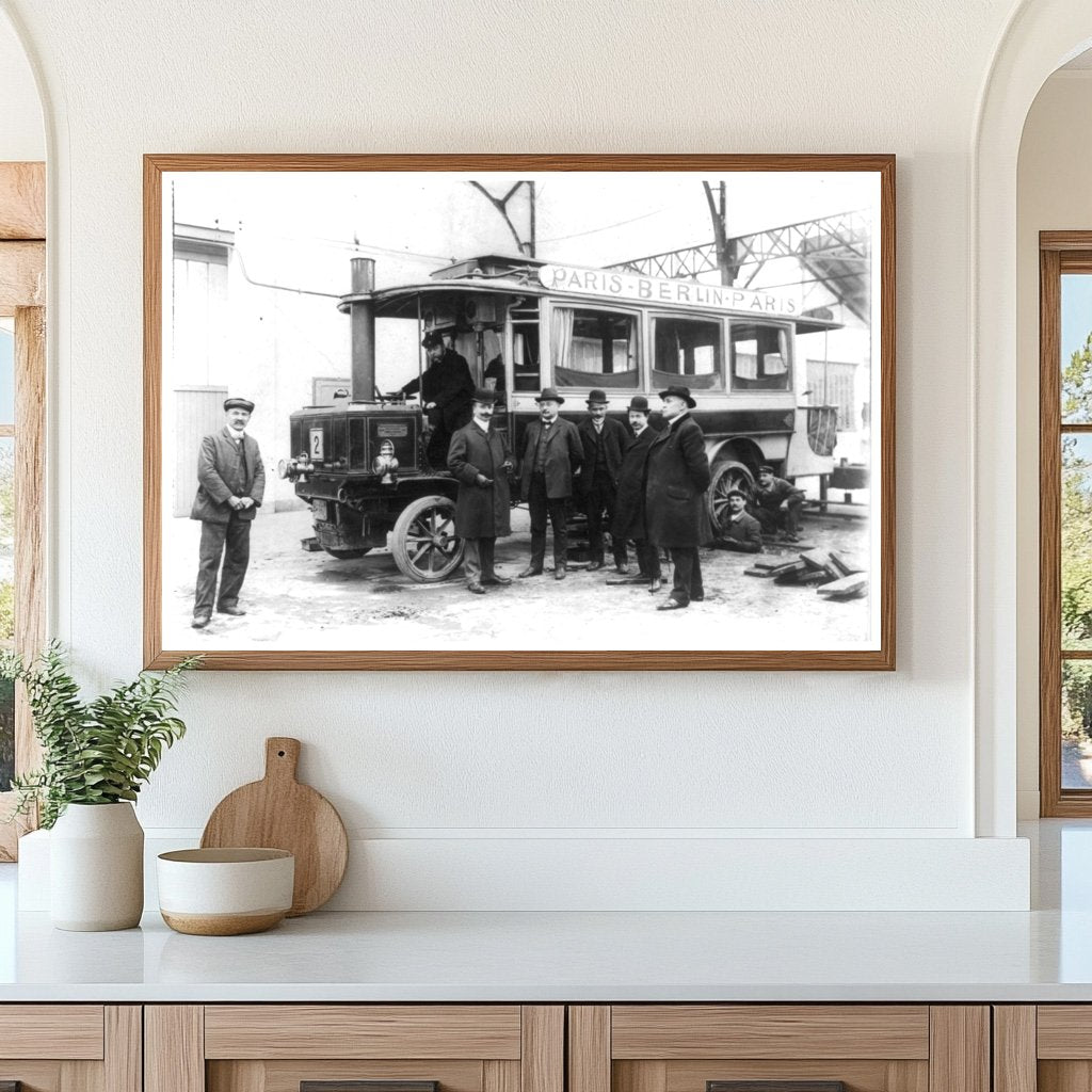 Historic Royal Encounter by Early 1900s Steam Omnibus – KNOWOL