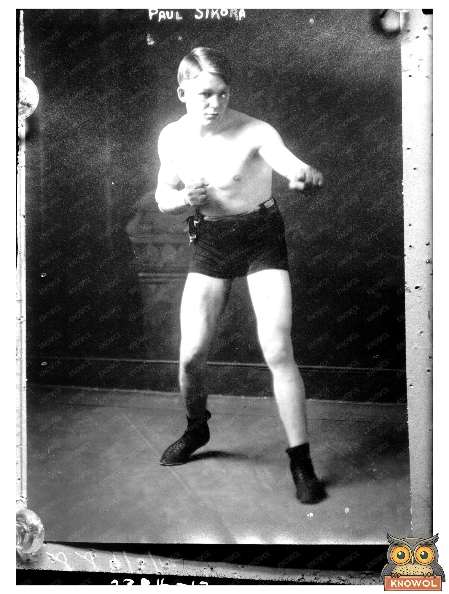 Early 20th Century Boxer in Action - 1910s Vintage Phot... – KNOWOL