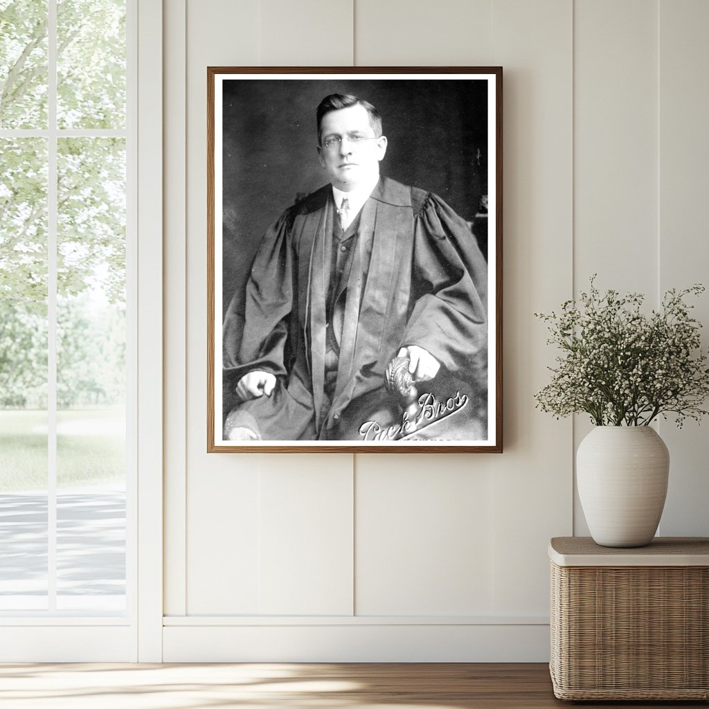 Influential Early 20th Century Judge Portrait – KNOWOL