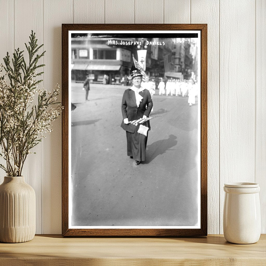 Elegant Portrait of Mrs. Josephus Daniels, 1917 – KNOWOL