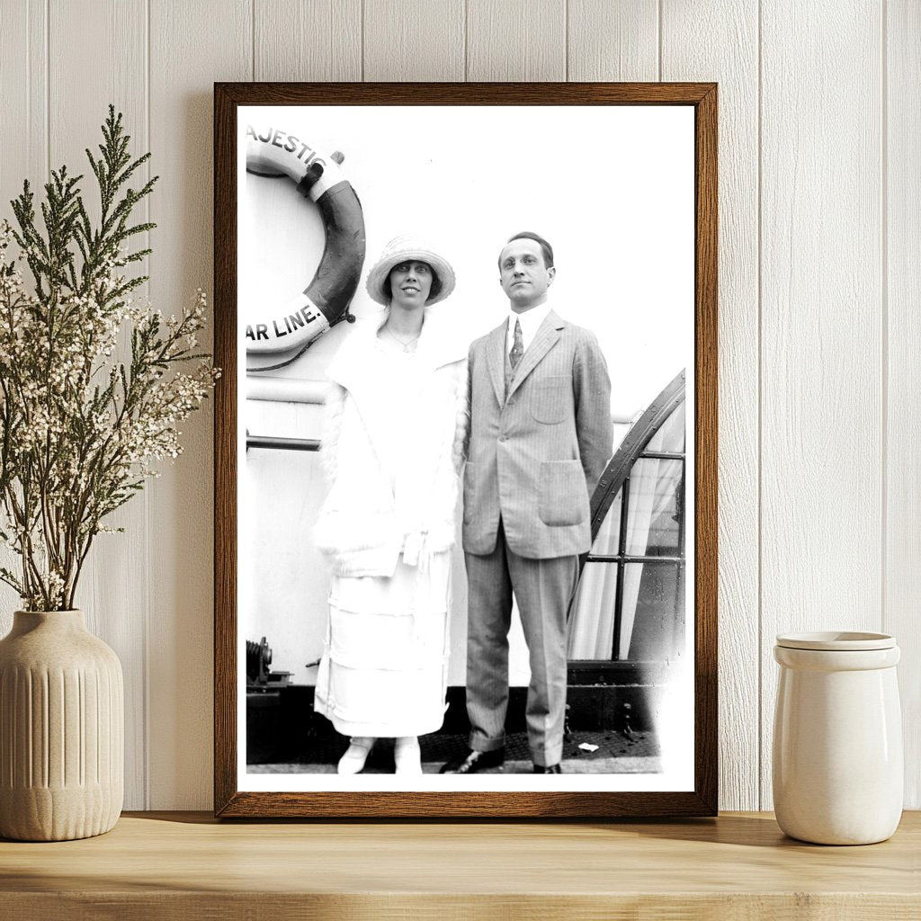 Empowered Women of the 1920s: Ada B. Hicks & Colleague – KNOWOL