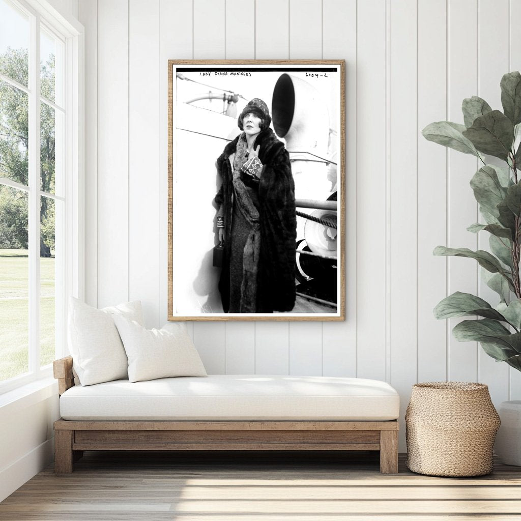 Elegant Portrait of Lady Diana Manners, Society Icon – KNOWOL