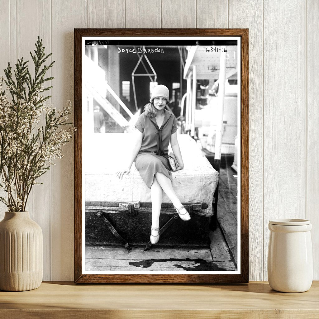 Vintage Portrait of Actress Joyce Barbour, 1925 – KNOWOL