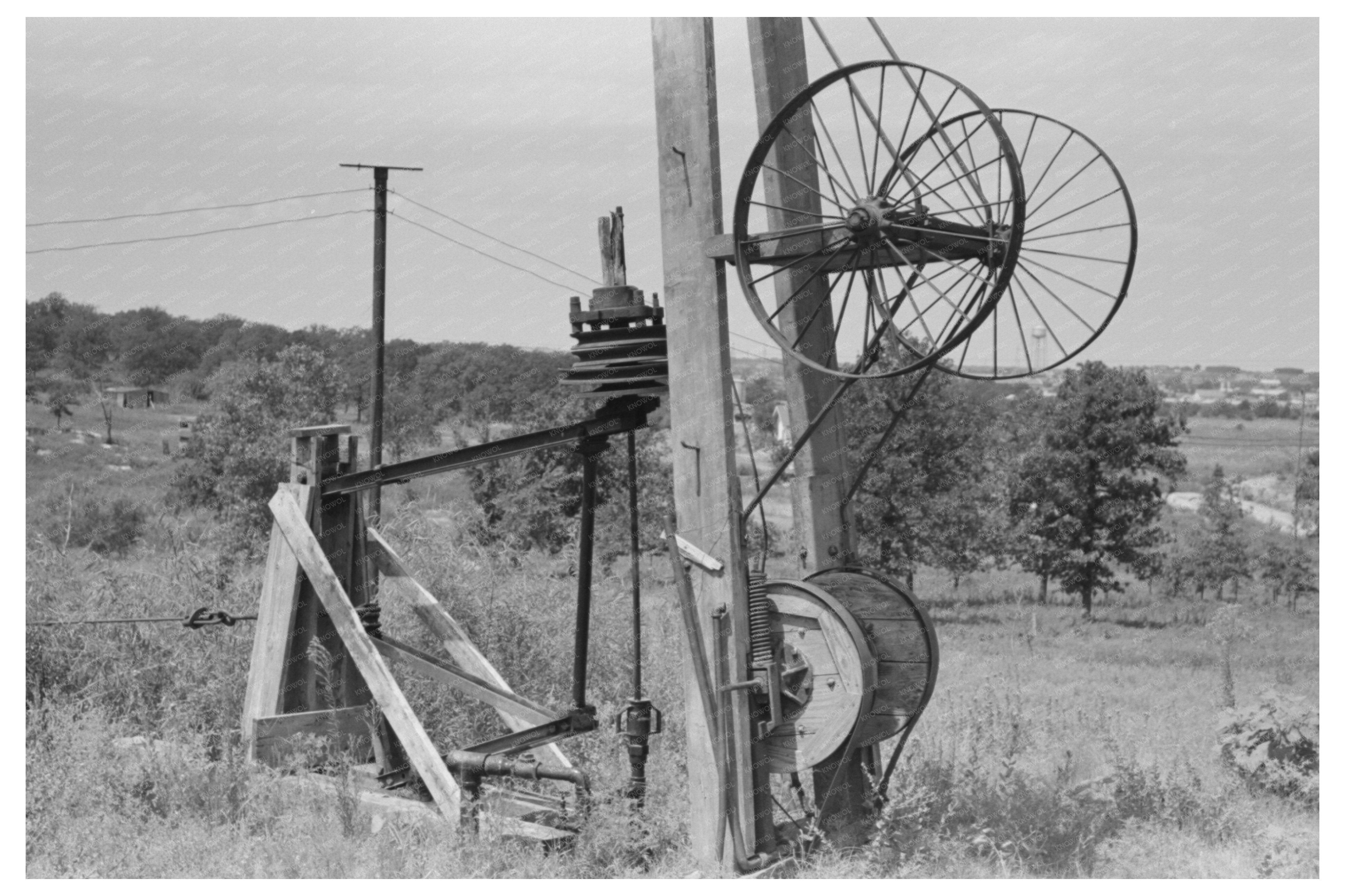 Pumping Rig Detail Seminole Oil Field Oklahoma 1939 – KNOWOL