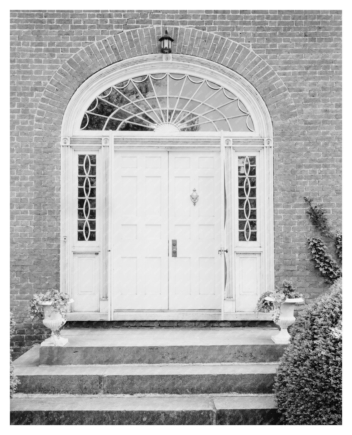 Historic Building in Florence, AL - 1830 Architecture – KNOWOL