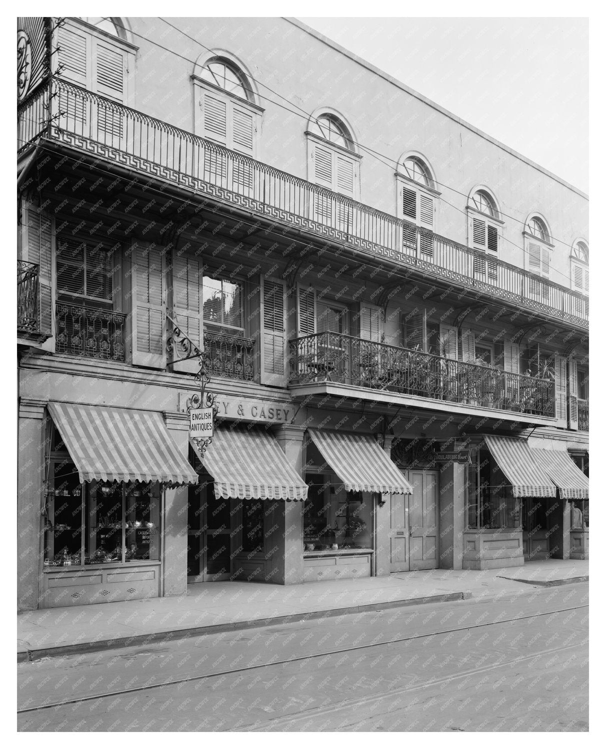 New Orleans Historic Building, Louisiana 1816 Photo – KNOWOL