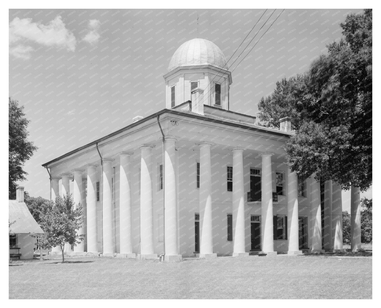 Historic 1841 Courthouse in Clinton, Louisiana Photo – KNOWOL