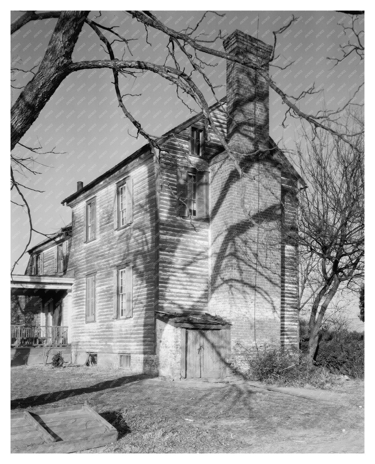 Historic Building in Guinea Station, VA, circa 1715 – KNOWOL